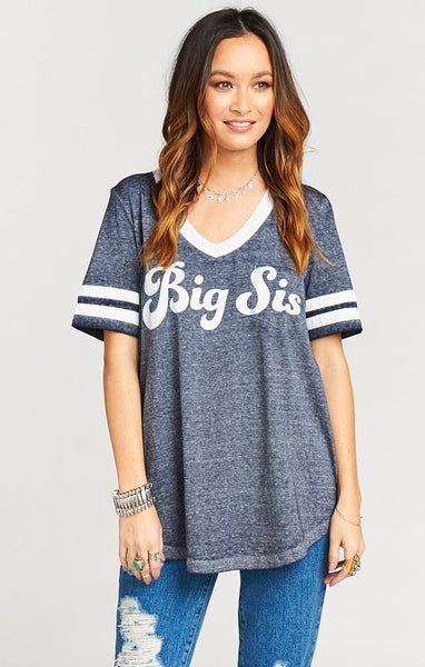 Show Me Your Mumu Boyfriend Cuddle Tee Big Sis Graphic – The Bugs Ear