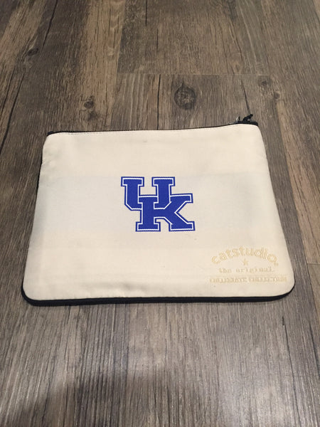 Catstudio University of Kentucky Pouch – The Bugs Ear